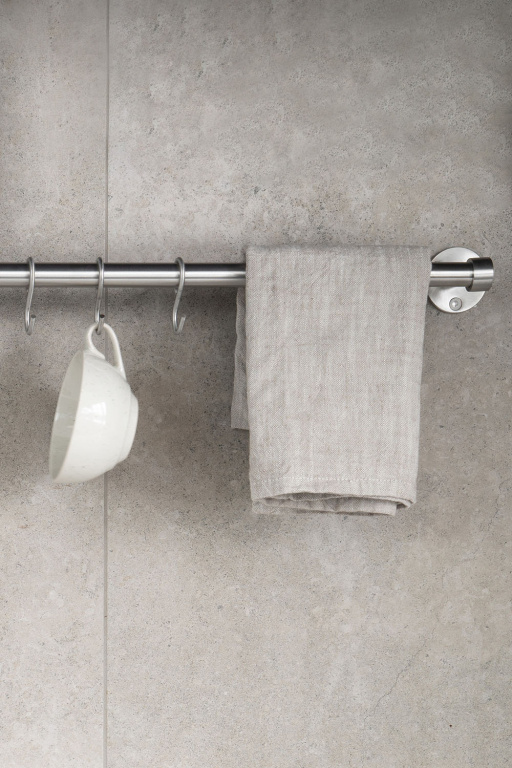 Köksreling Aveny – En vacker köksdetalj för inredning av köket | Beslag ...